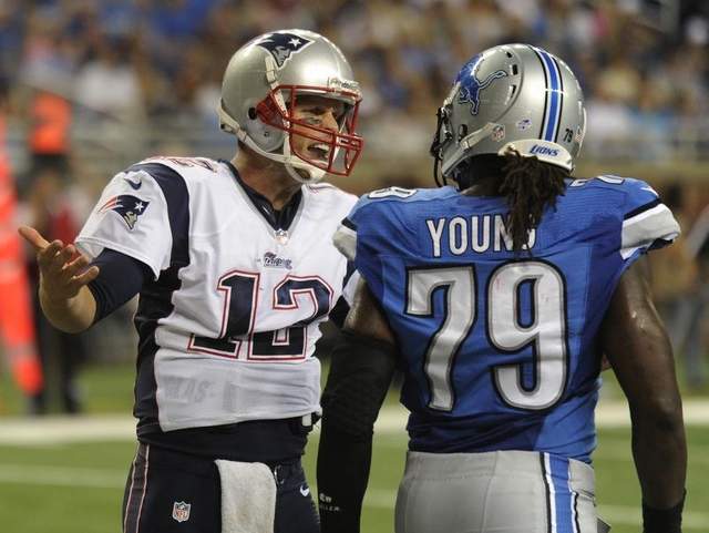 We've reached the lineman numbers, boys. Dat finger wag. : r/detroitlions